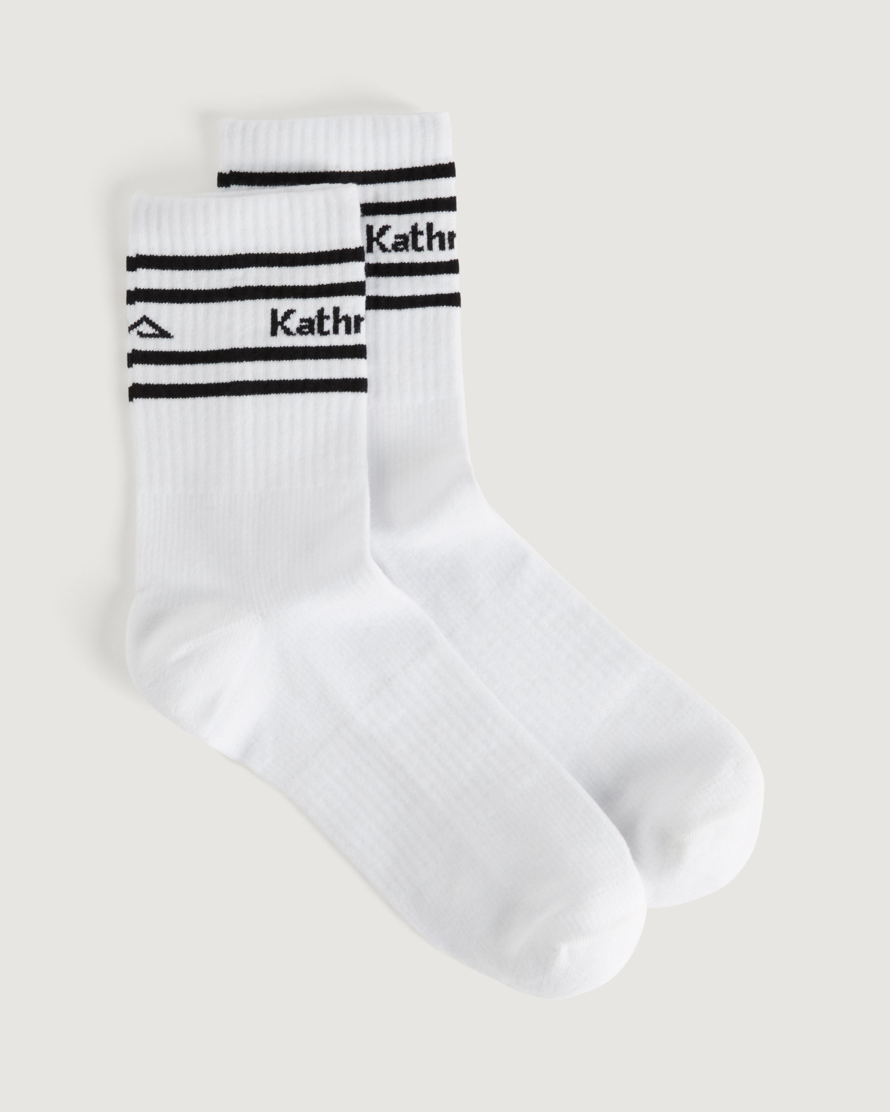 NuYarn Unisex Tube Socks - White – Kathmandu AU