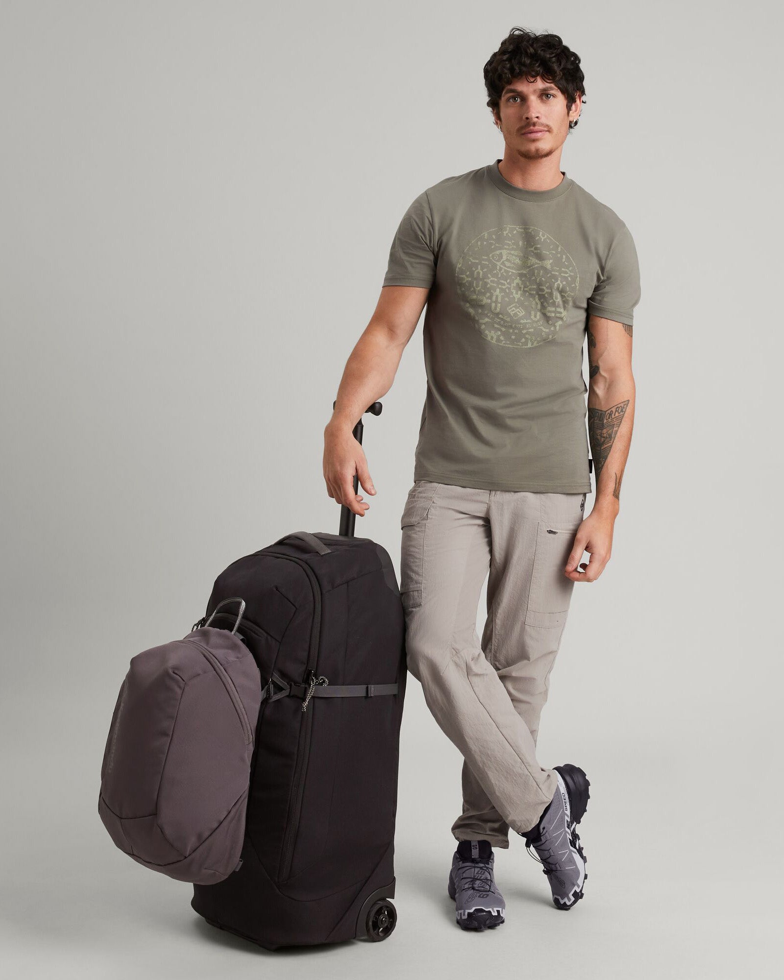 Gluon Beyond Backpack - 18L - Light Quartz – Kathmandu AU